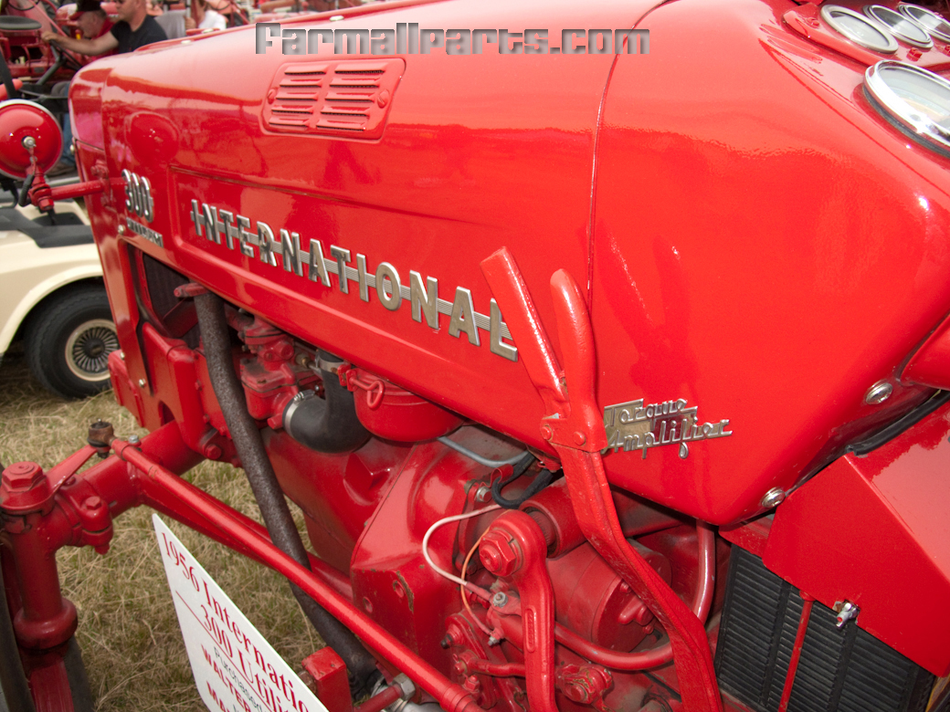 International tractor torque amplifiers